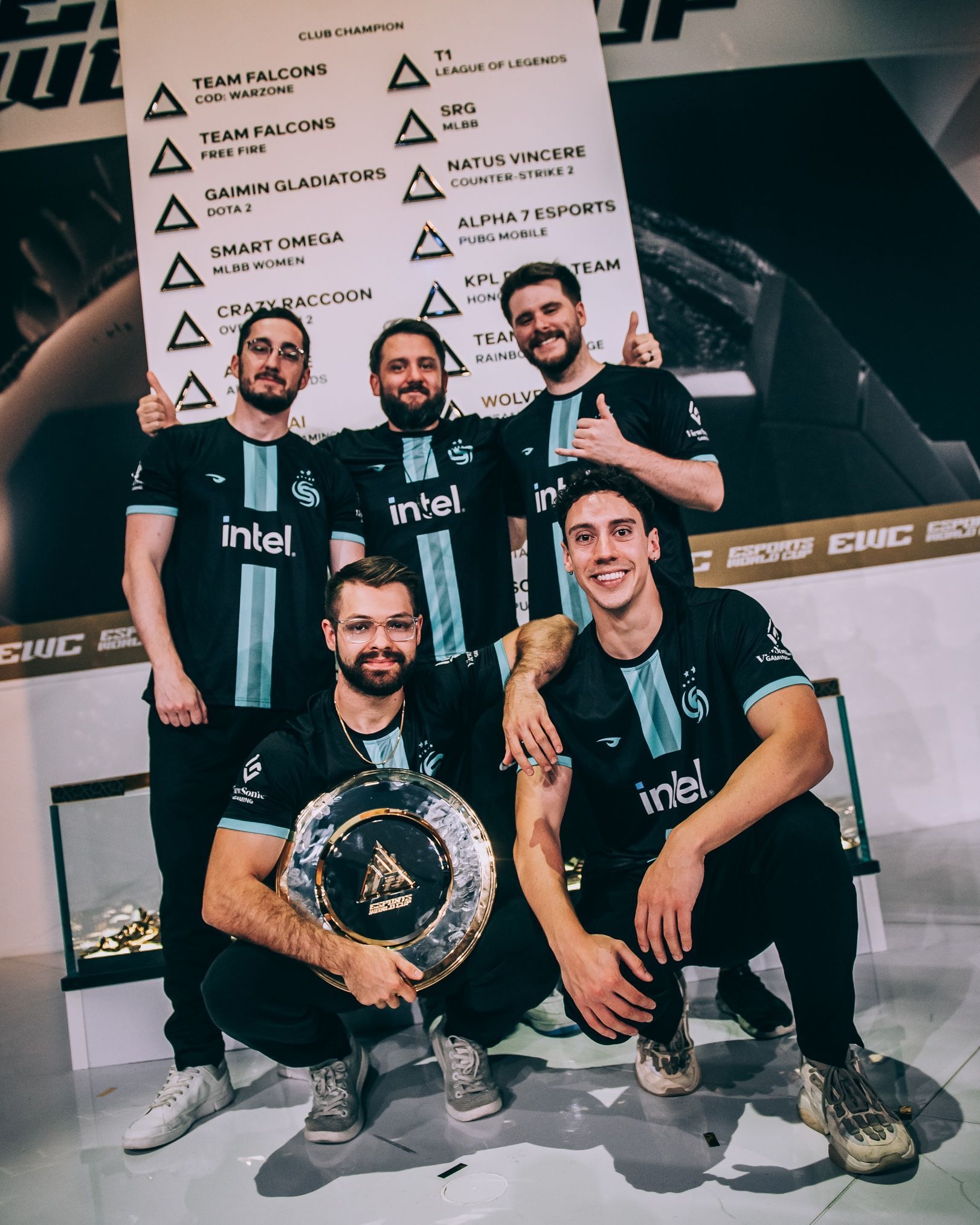 Soniqs get 60 kills and 3 Chicken Dinners to win EWC: PUBG